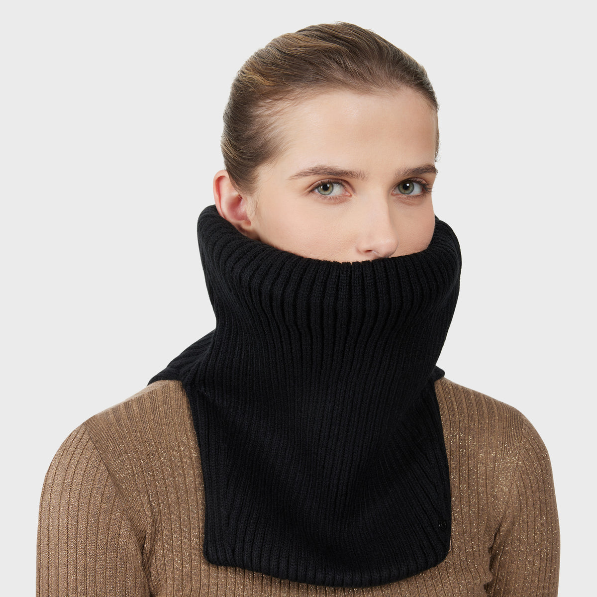 SAMSHIELD- Lulli Neckwarmer – Calgary Saddlery